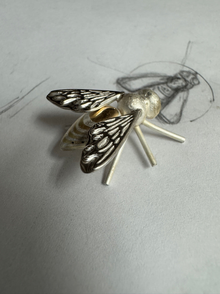 Mokume Gane Honeybee Pendant – Susan Freda Studios