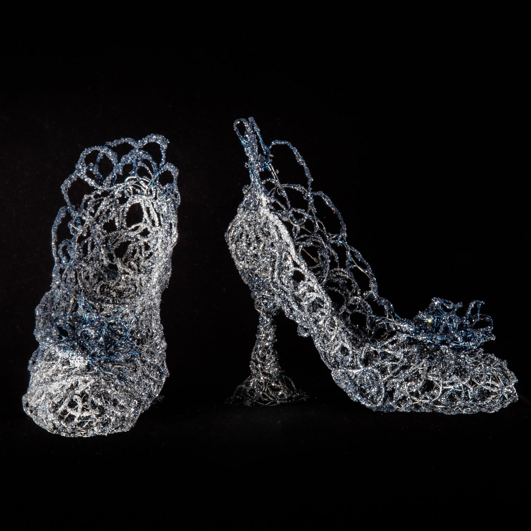 wire dress sculpture susan freda – Susan Freda Studios