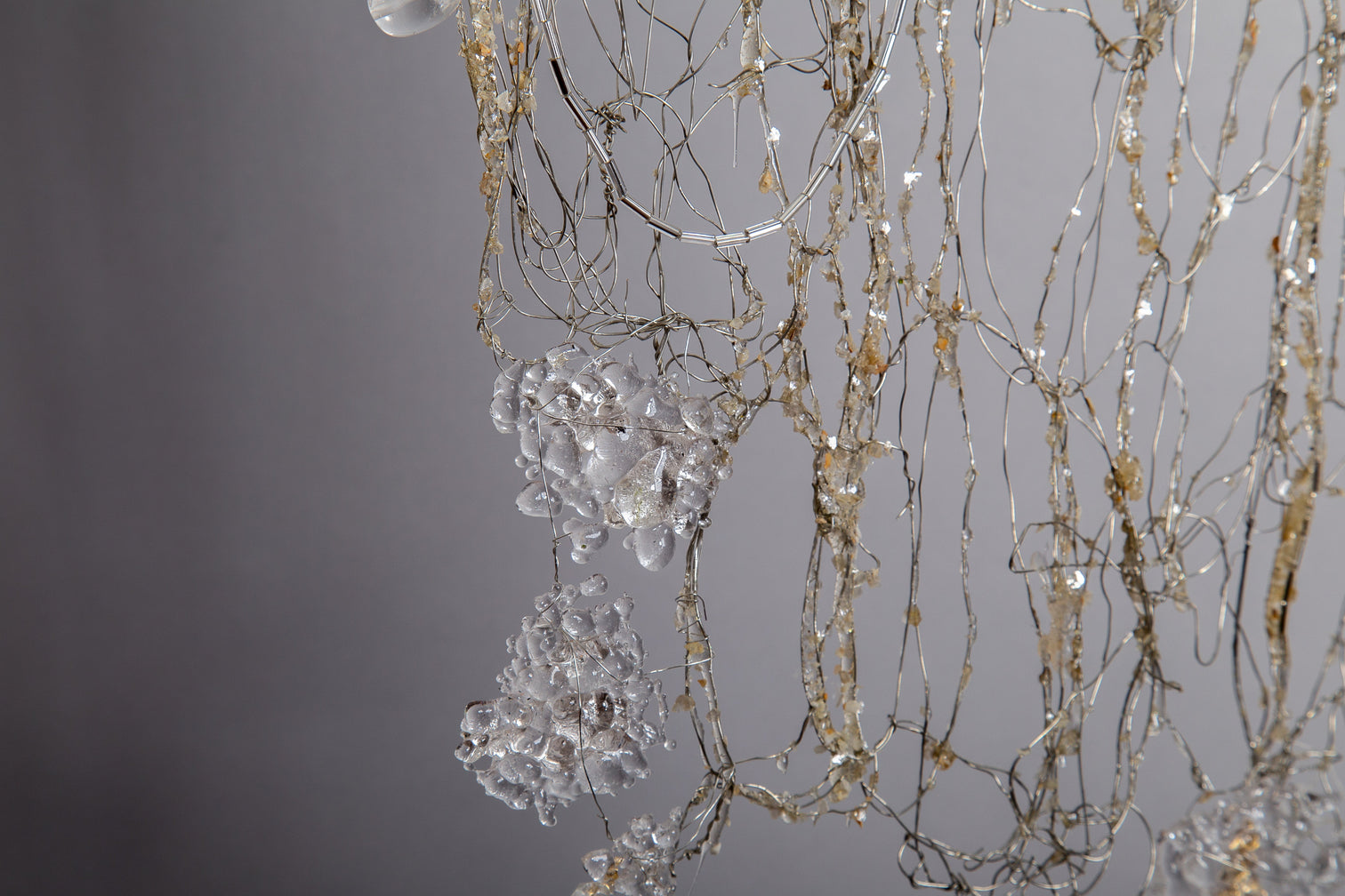 Small Silver Wire Tapestry ~ Minima Mineralis Genere (Tiny Mineral Bra ...